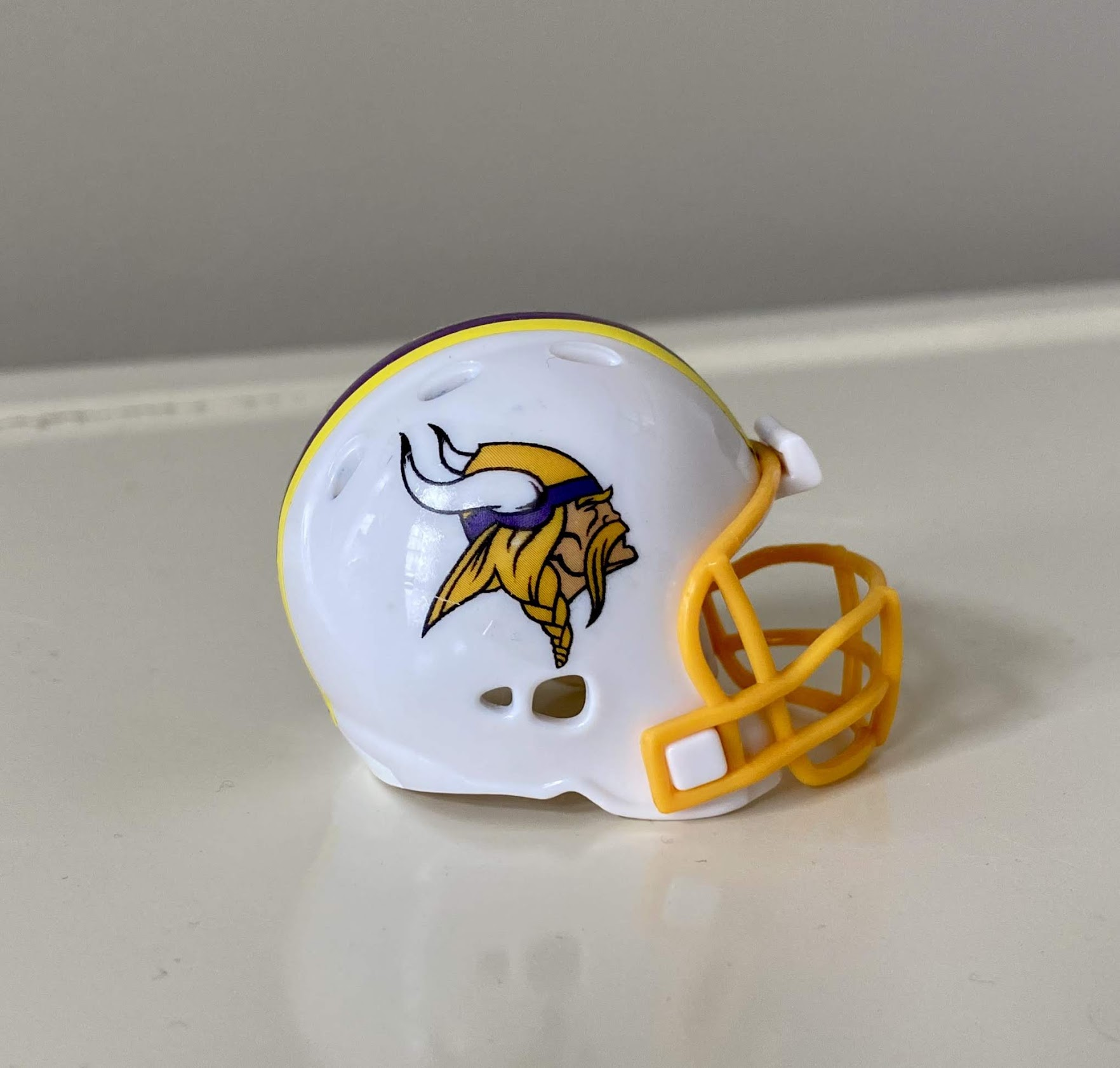 Riddell NFL Pocket Pro Helmets – Riddell NFL Pocket Pro Mini Helmet ...